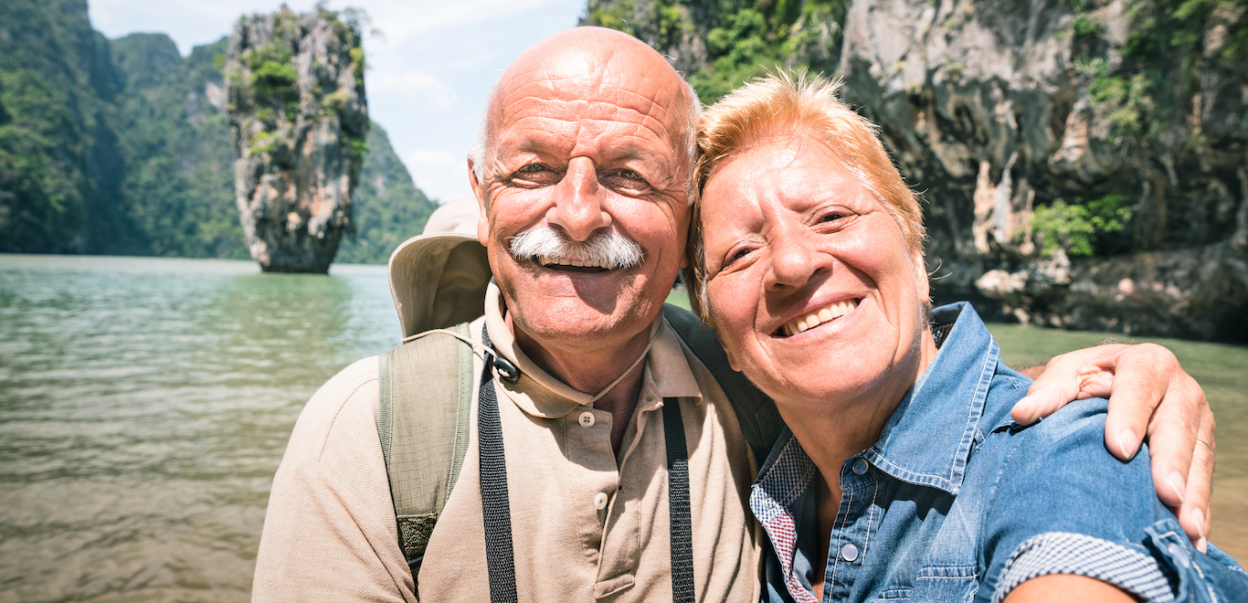 Senior Nomads: Who Are They & How Do They Do It? | CORT
